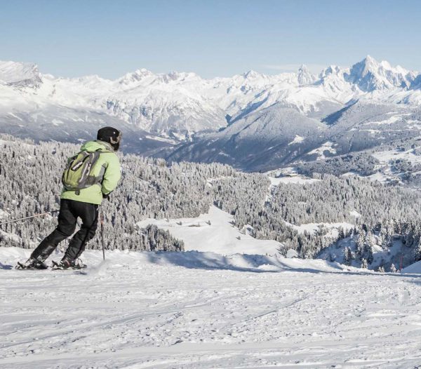 Top 20 French snowboarding resorts: Best places to snowboard in France